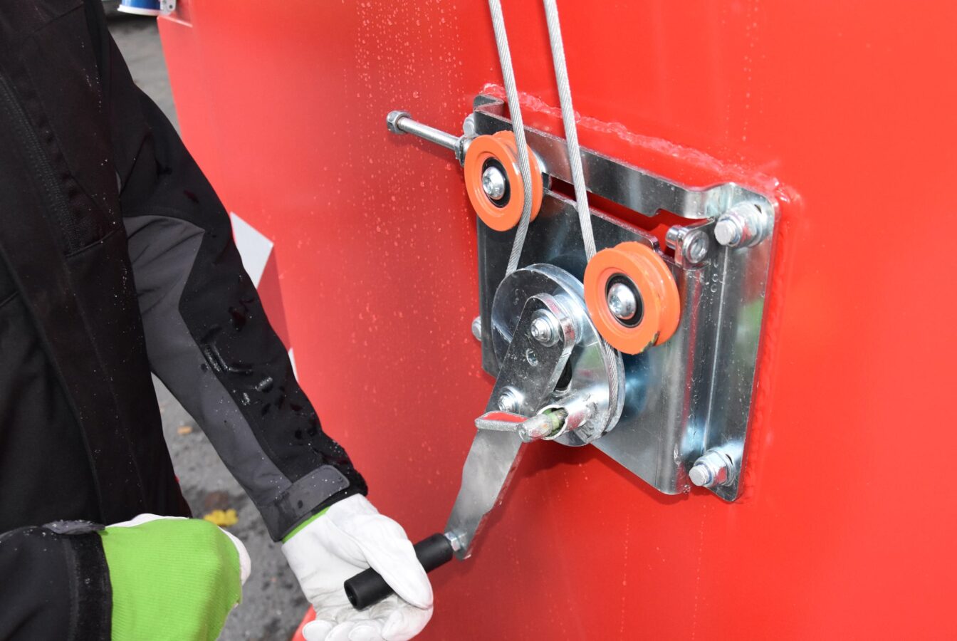 SIRCH Abrollcontainer Havarie|E-Car Transport und Quarantäne